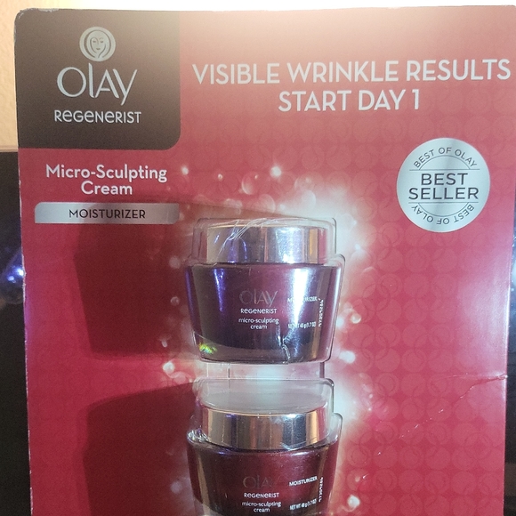 OLAY | Other | Olay Regenerist Micro Sculpting Cream Moisturizer | Poshmark
